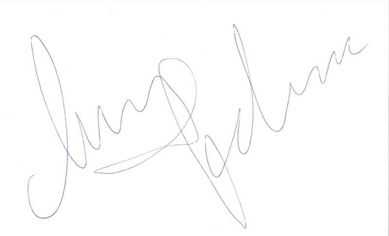 Madonna Signature — JustCollecting