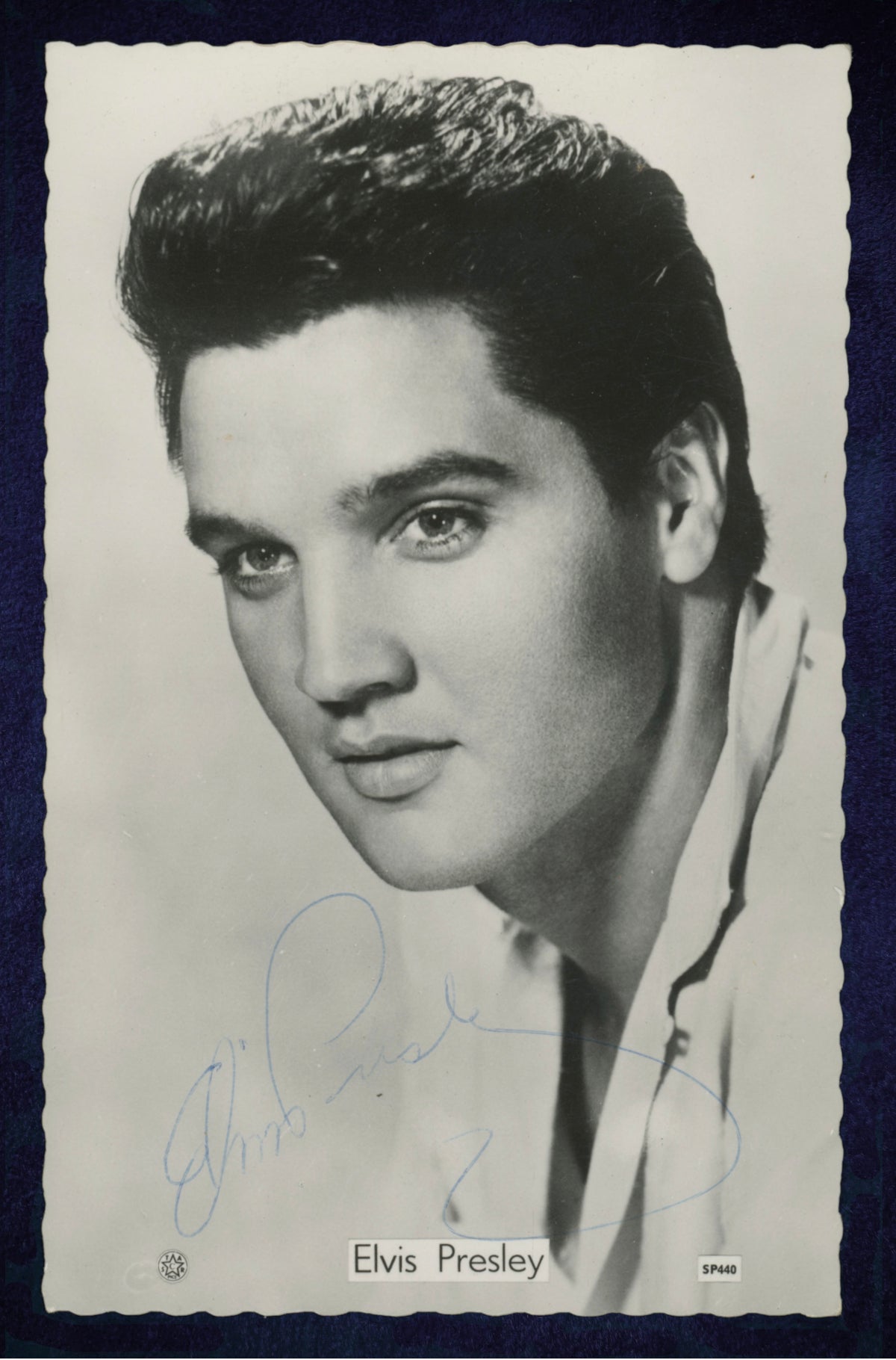 Elvis Presley signed photograph — JustCollecting